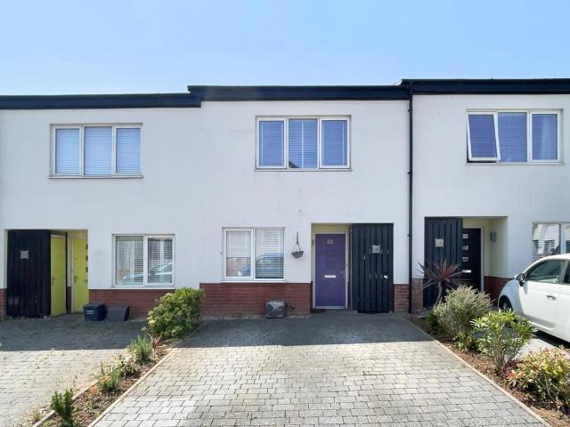 3 bedroom terraced house to rent