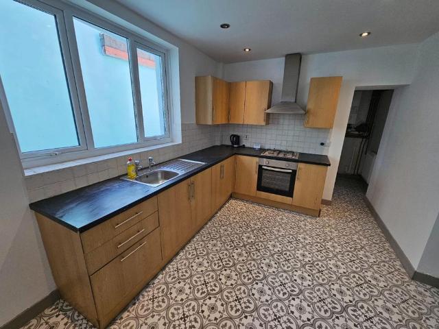 3 bedroom terraced house to rent