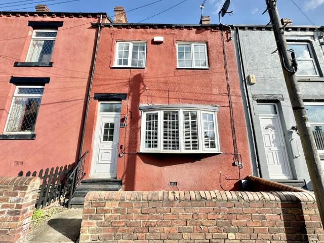 3 bedroom terraced house to rent