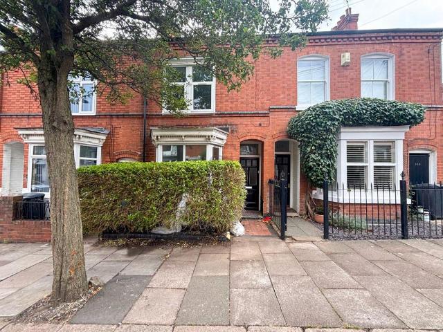 3 bedroom terraced house to rent