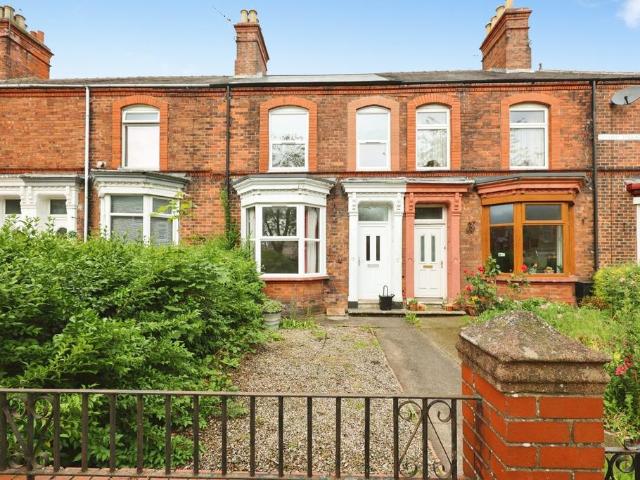 3 bedroom terraced house to rent
