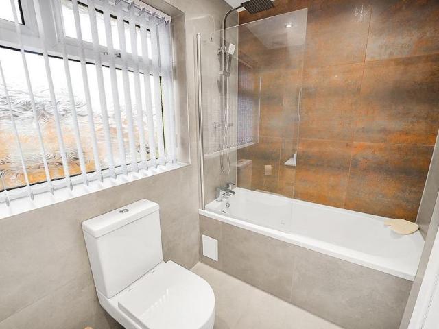 3 bedroom terraced house to rent