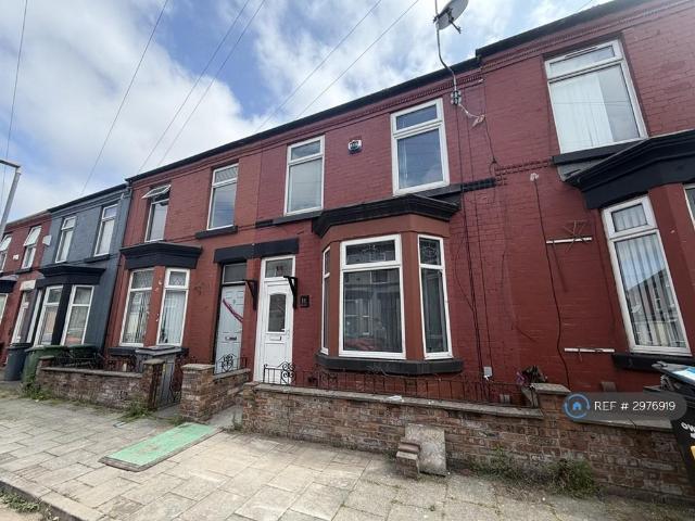 3 bedroom terraced house to rent