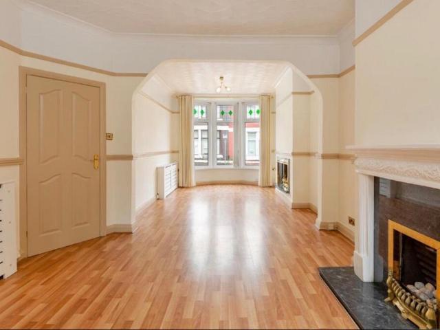 3 bedroom terraced house to rent