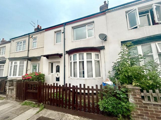 3 bedroom terraced house to rent
