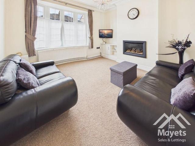 3 bedroom terraced house to rent