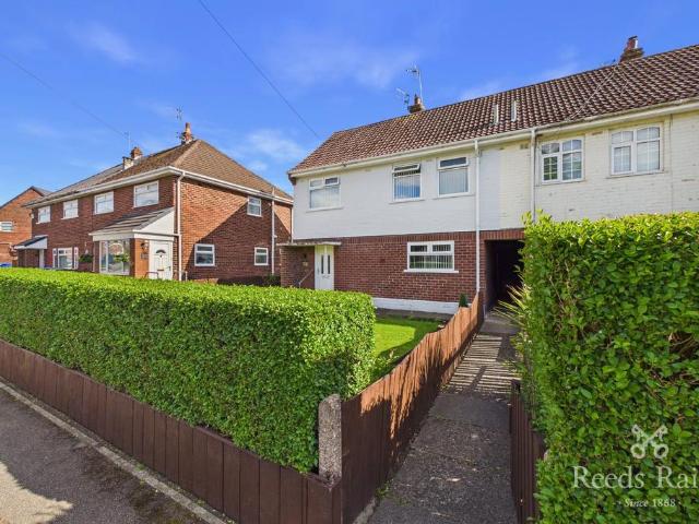 3 bedroom terraced house to rent