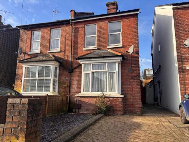 3 bedroom terraced house to rent