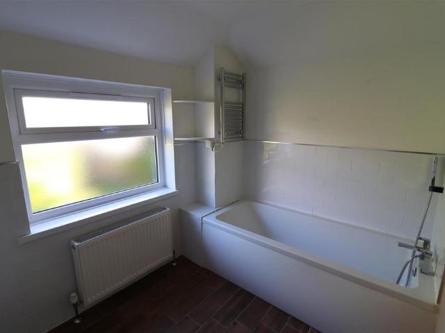 3 bedroom terraced house to rent
