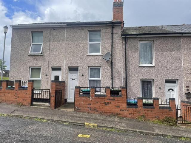 3 bedroom terraced house to rent