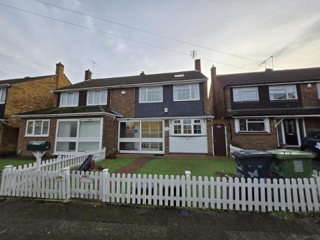 3 bedroom terraced house to rent