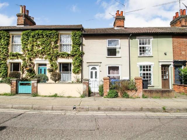3 bedroom terraced house to rent