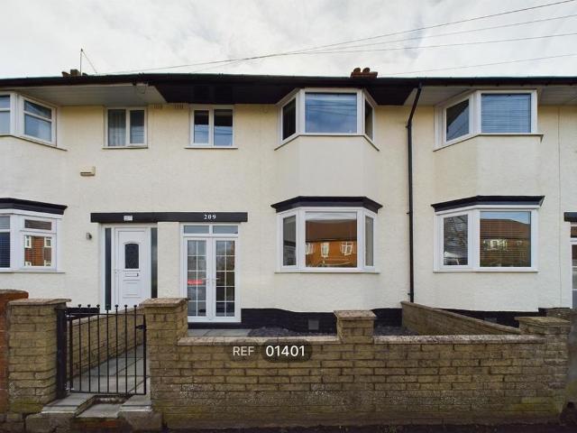 3 bedroom terraced house to rent