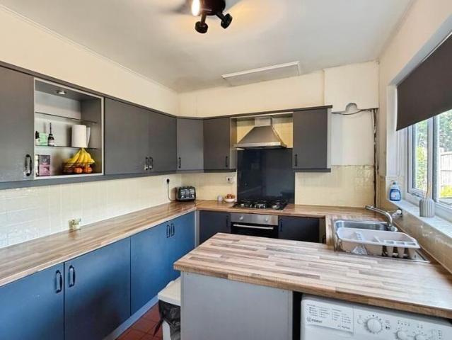 3 bedroom terraced house to rent