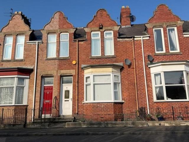 3 bedroom terraced house to rent