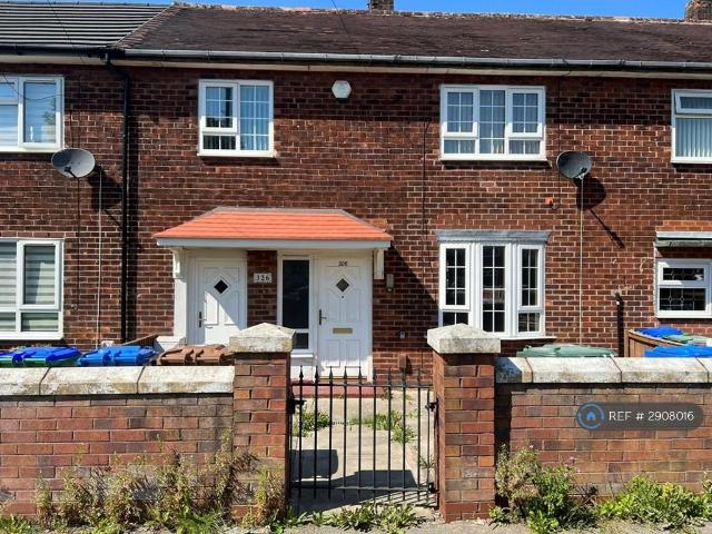 3 bedroom terraced house to rent