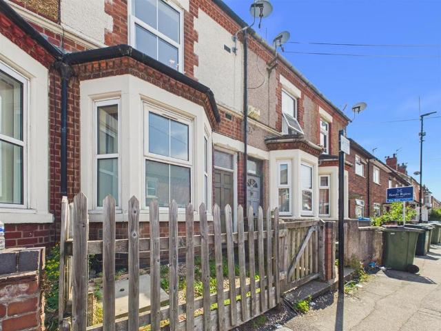 3 bedroom terraced house to rent