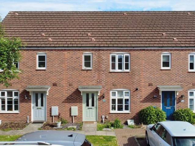 3 bedroom terraced house to rent