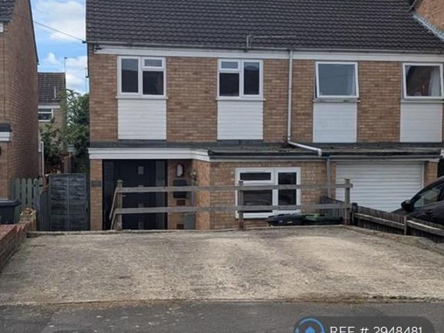 3 bedroom terraced house to rent