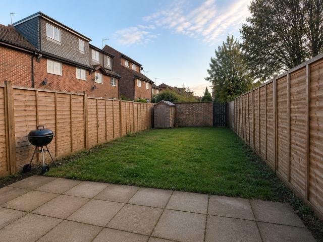3 bedroom terraced house to rent