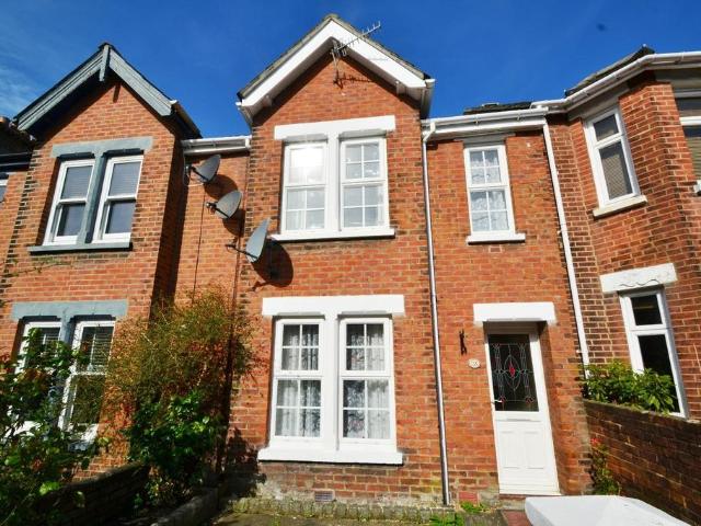 3 bedroom terraced house to rent