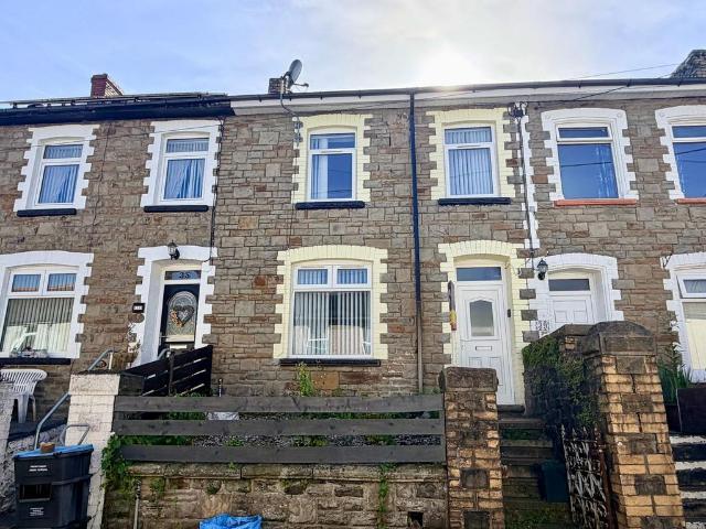 3 bedroom terraced house to rent