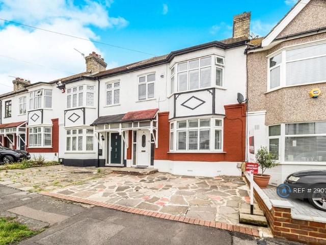 3 bedroom terraced house to rent