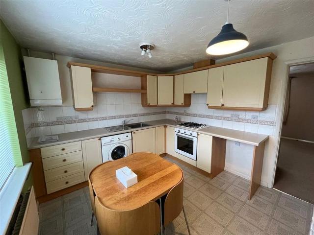 3 bedroom terraced house to rent