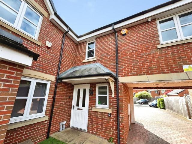 3 bedroom terraced house to rent