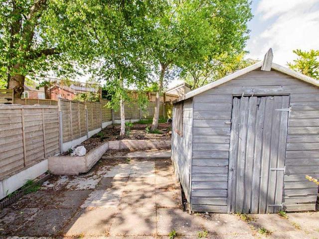3 bedroom terraced house to rent