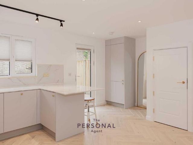3 bedroom terraced house to rent