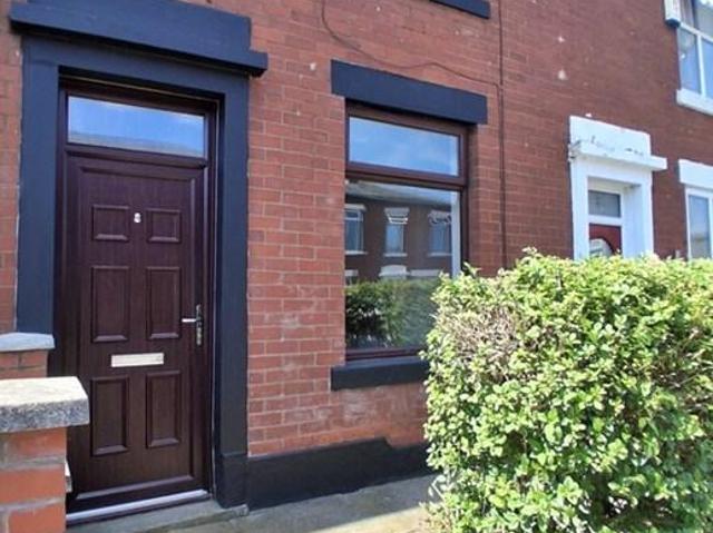 3 bedroom terraced house to rent