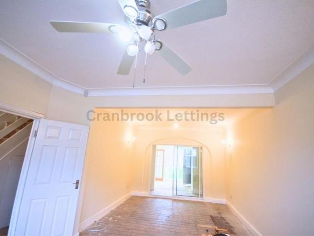 3 bedroom terraced house to rent