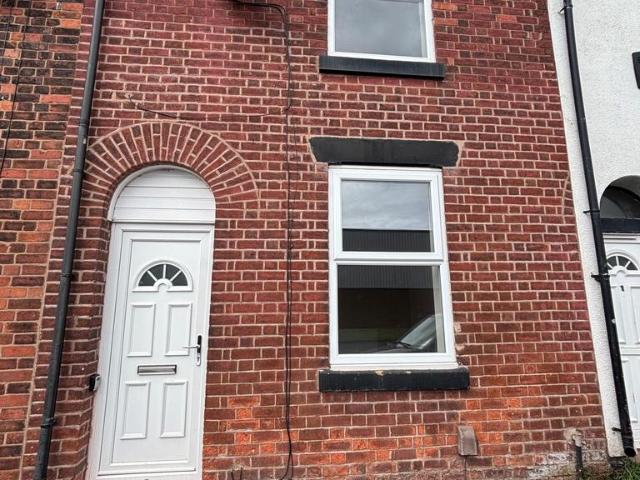 3 bedroom terraced house to rent