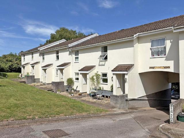 3 bedroom terraced house to rent