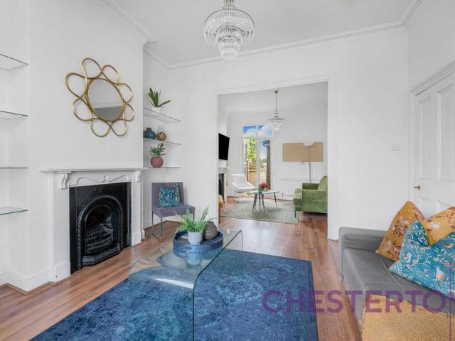 3 bedroom terraced house to rent