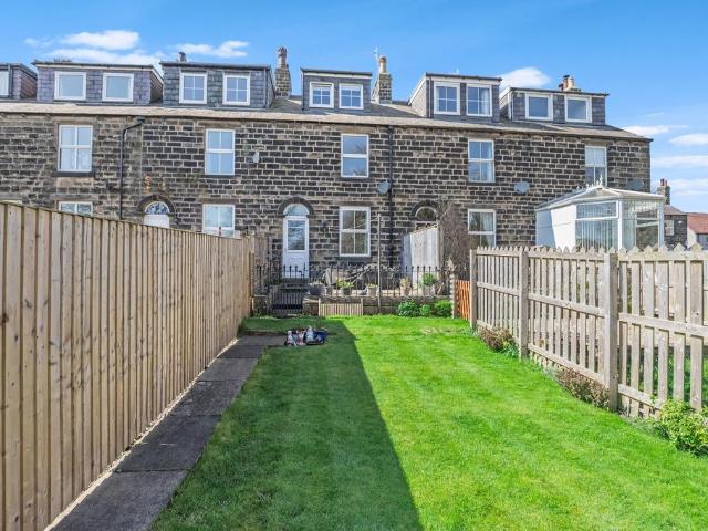 3 bedroom terraced house to rent