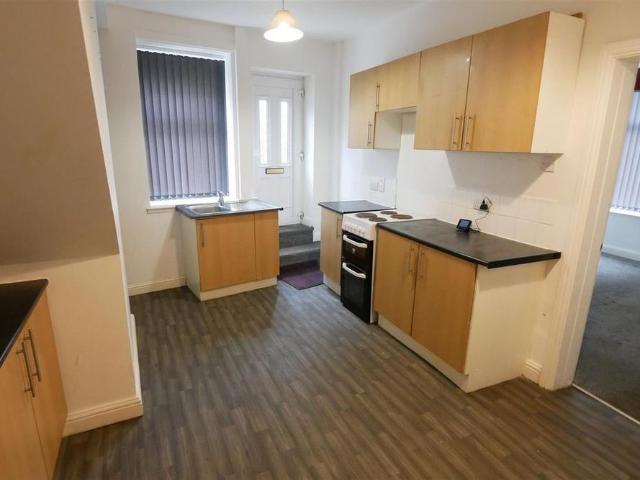 3 bedroom terraced house to rent