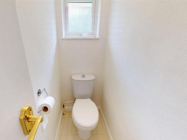 3 bedroom terraced house to rent