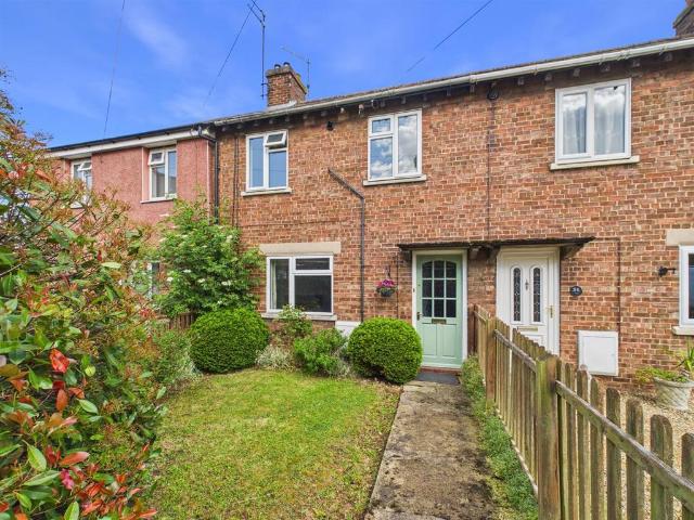 3 bedroom terraced house to rent