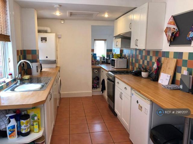 3 bedroom terraced house to rent
