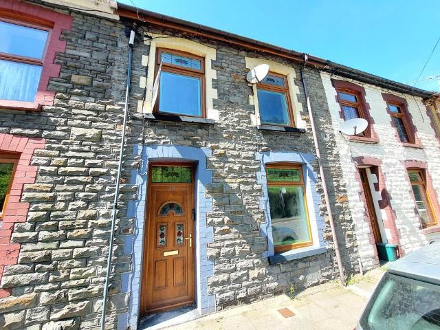3 bedroom terraced house to rent
