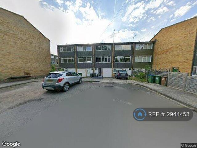 3 bedroom terraced house to rent