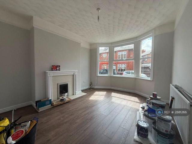 3 bedroom terraced house to rent