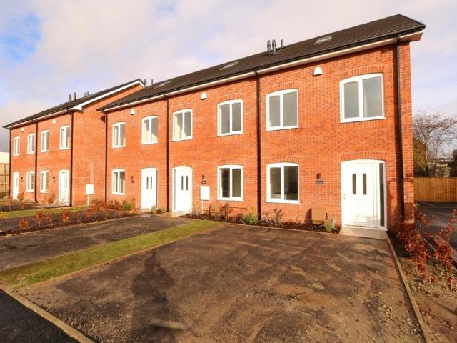 3 bedroom terraced house to rent