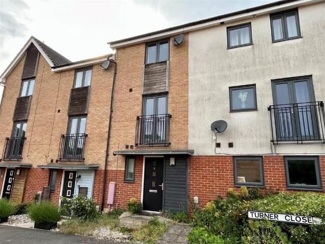 3 bedroom terraced house to rent