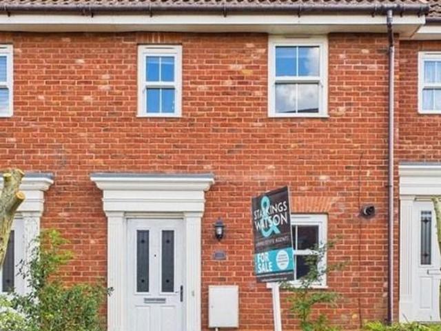 3 bedroom terraced house to rent