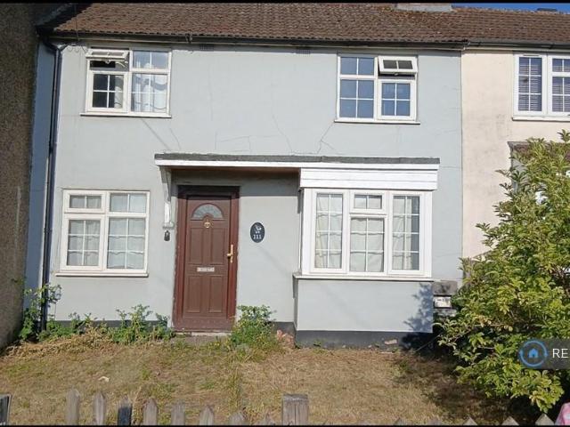 3 bedroom terraced house to rent