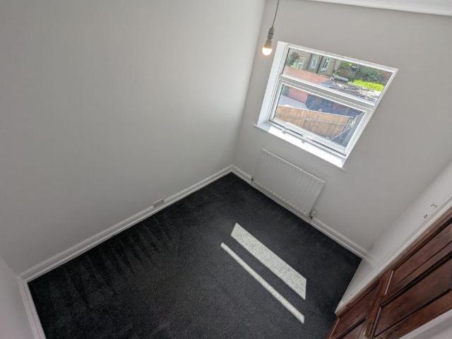 3 bedroom terraced house to rent