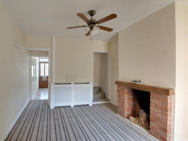 3 bedroom terraced house to rent